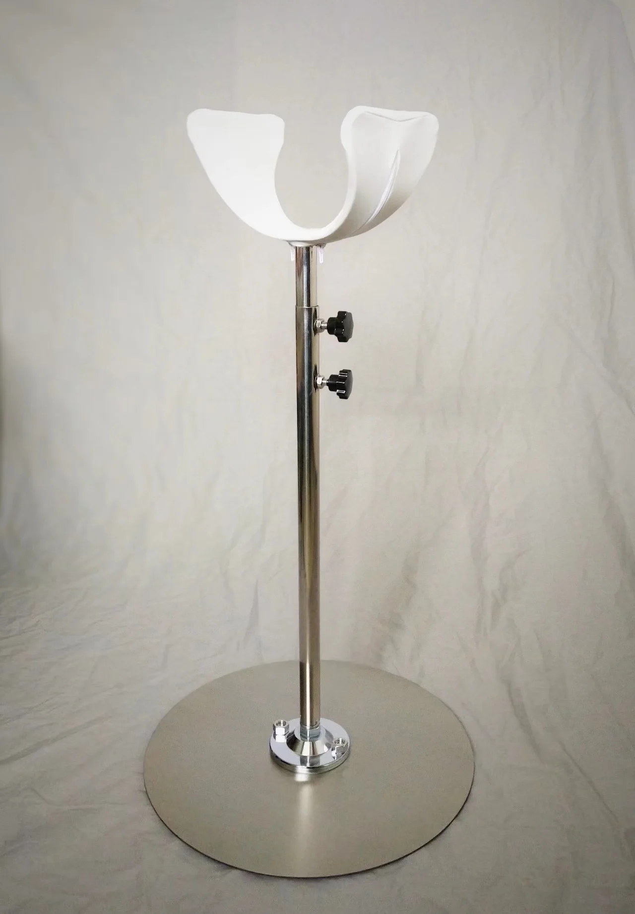 Standing-stand-for-doll-TPE-silicone-solid-doll-seat-doll-display-stand ...