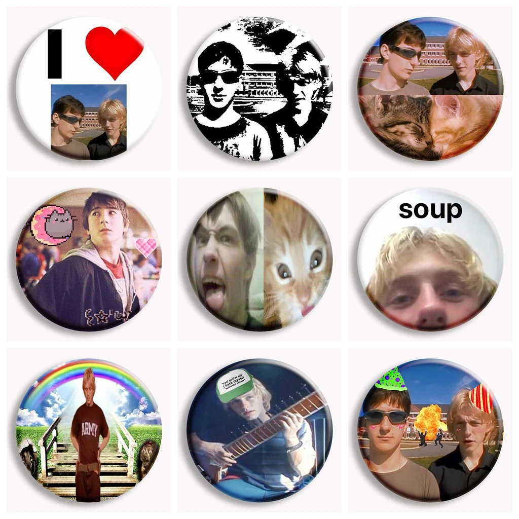 Pin-de-bot-n-de-pel-cula-de-Zero-Day-broche-divertido-Meme-lazo-rosa ...