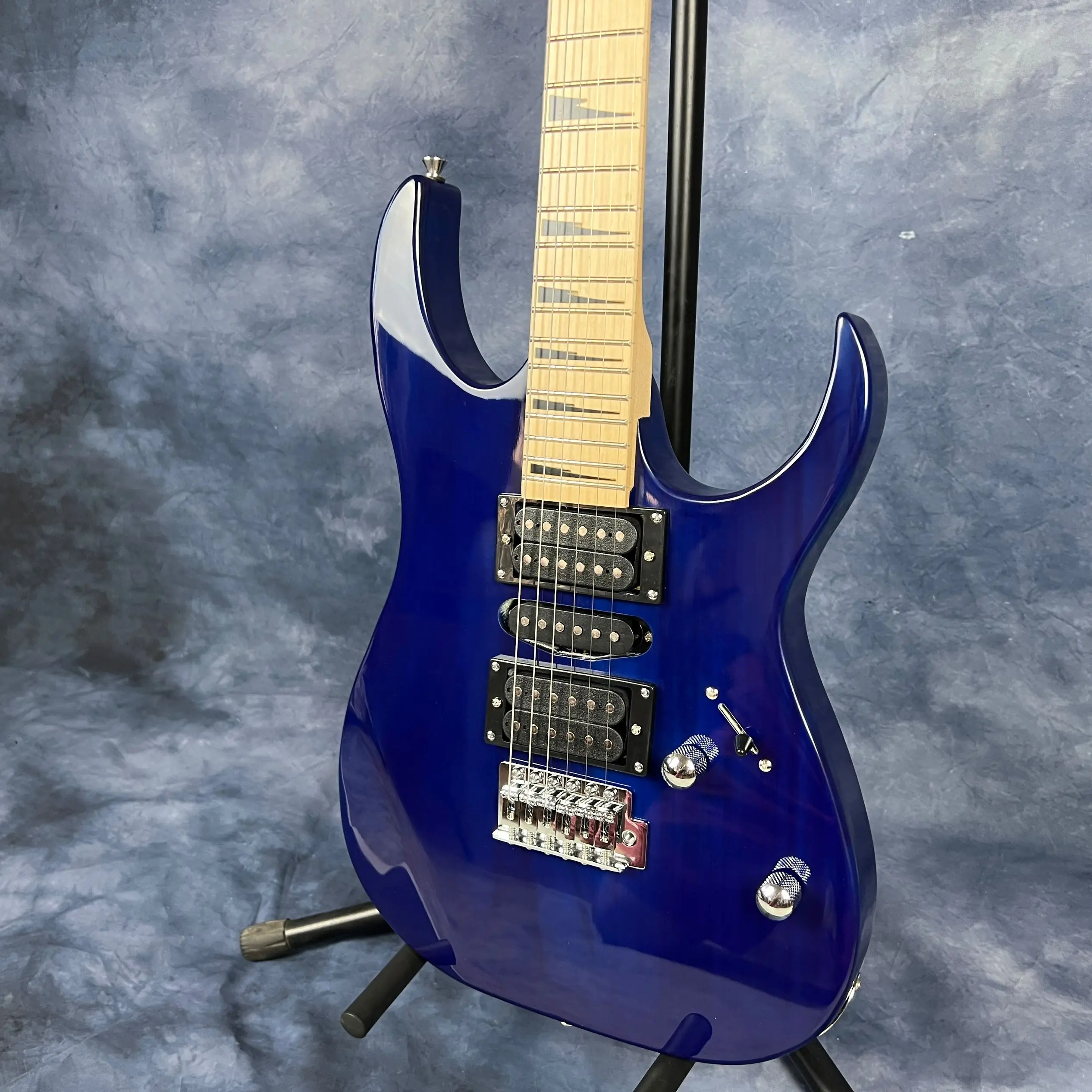 Dark-blue-color-Electric-Guitar-High-quality-Pickups-Maple-Neck-Solid ...