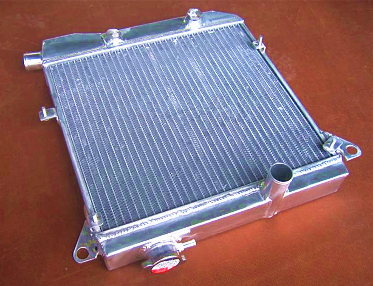 Refrigerador-do-radiador-de-alum-nio-para-Autobianchi-Lancia-Refrigerante-S-rie-A112-3-4-5.jpg