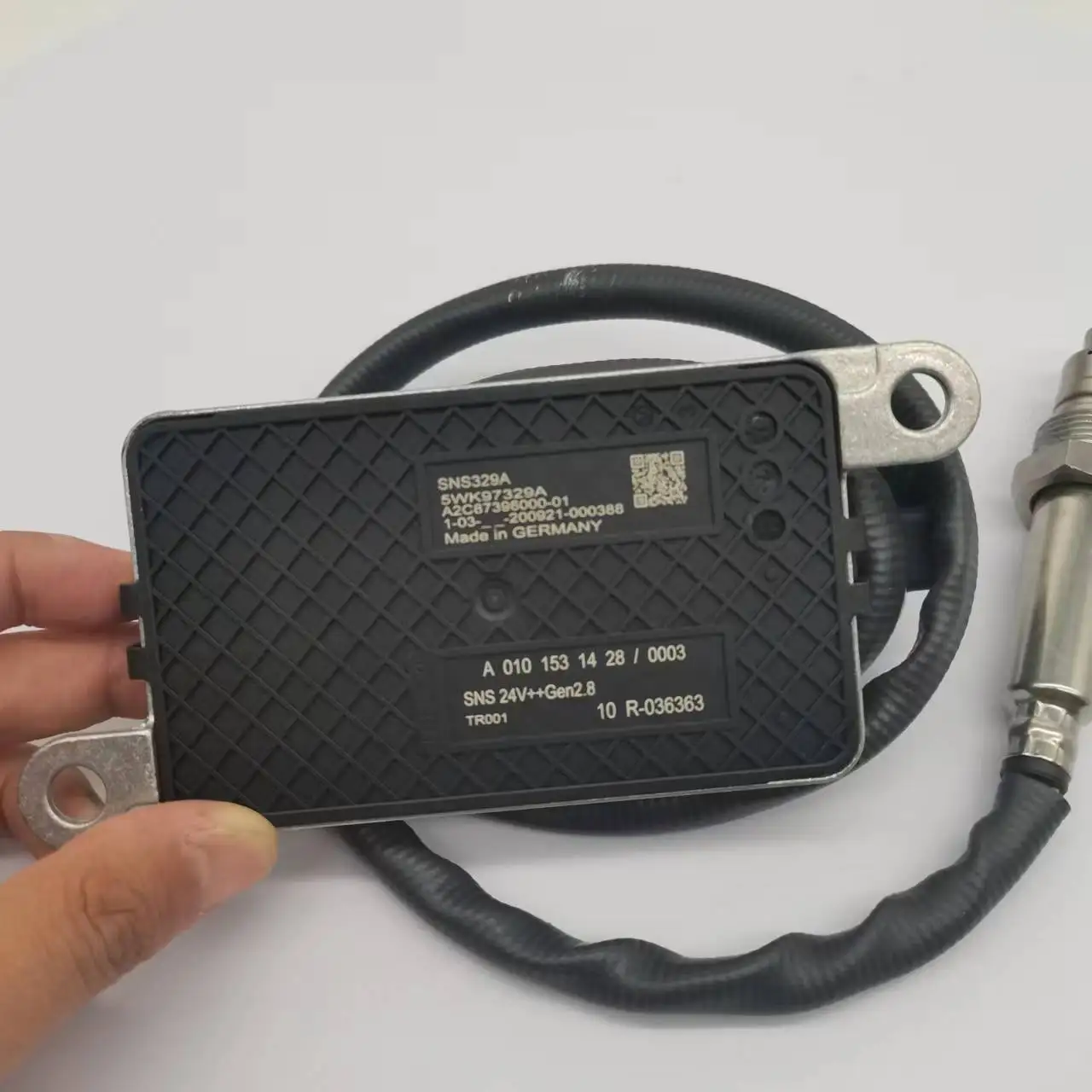 24V A0101531428 A0101530003 5WK97329A 5WK9 7329A Nitrogen Oxygen Sensor ...