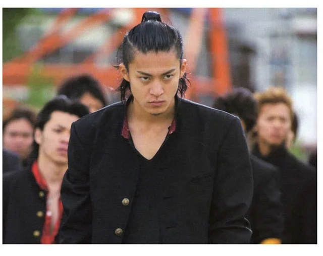 Genji Crows Zero Smoking