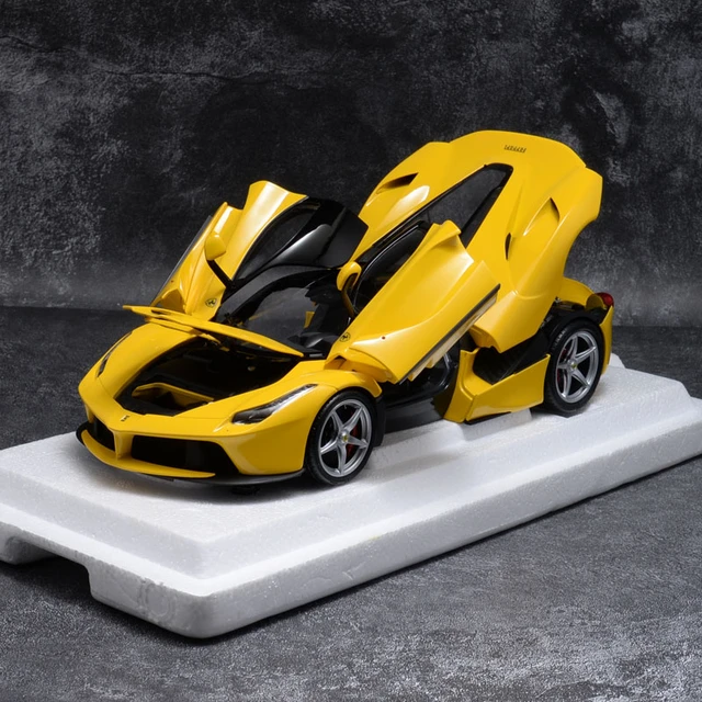 Ferrari Laferrari Yellow