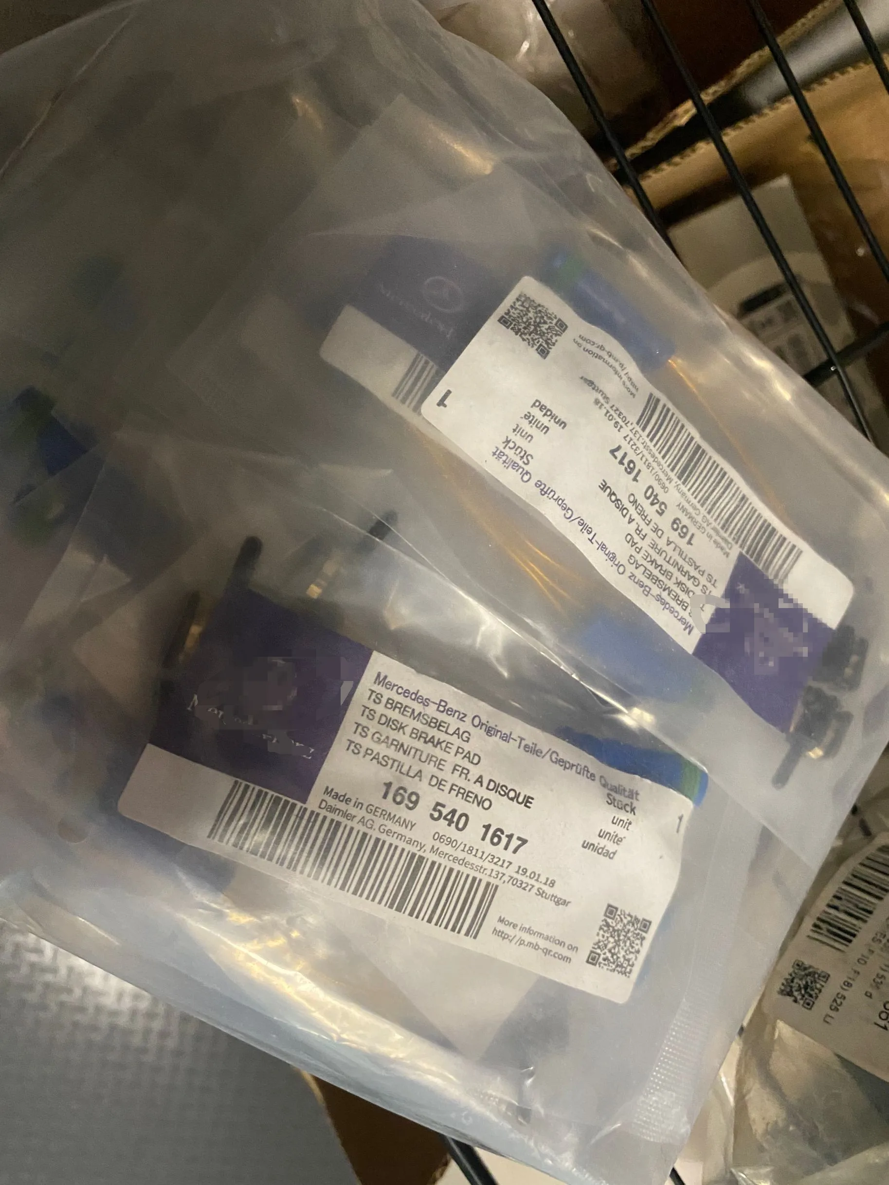 오리지널 프론트 브레이크 패드 마모 센서 1695401617 메르세데스 C300 C400 CLA250 브레이크 센서에 적합 ...