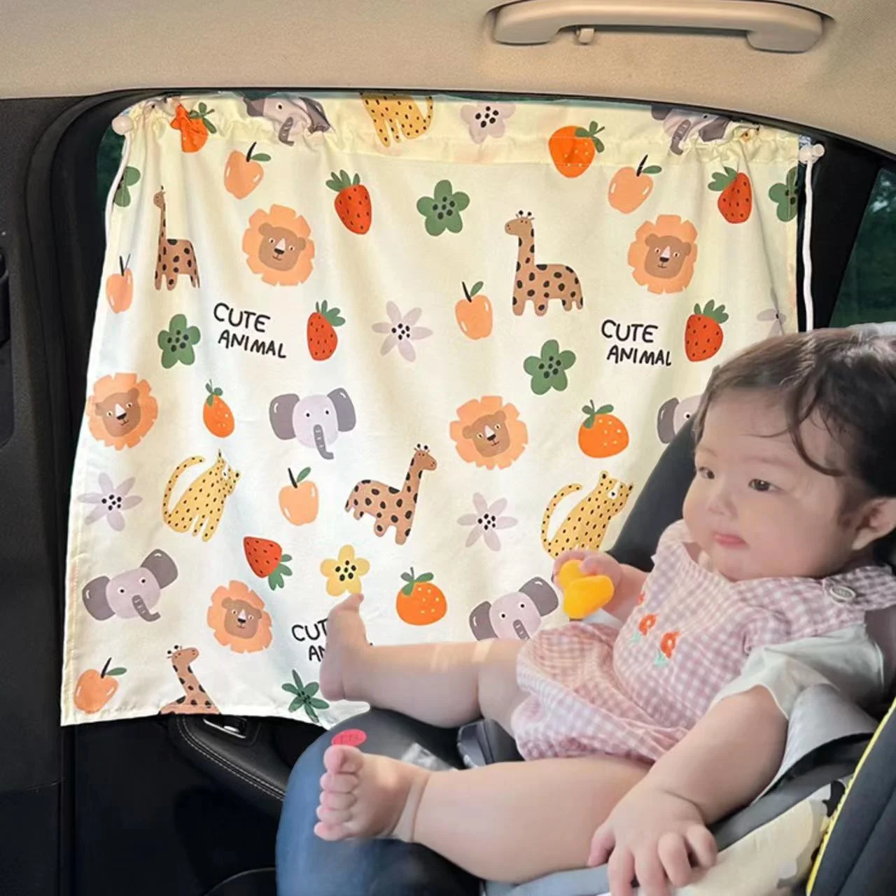 Car Sunshade Cover Universal Windscreen Suction Cup Type Visor ...