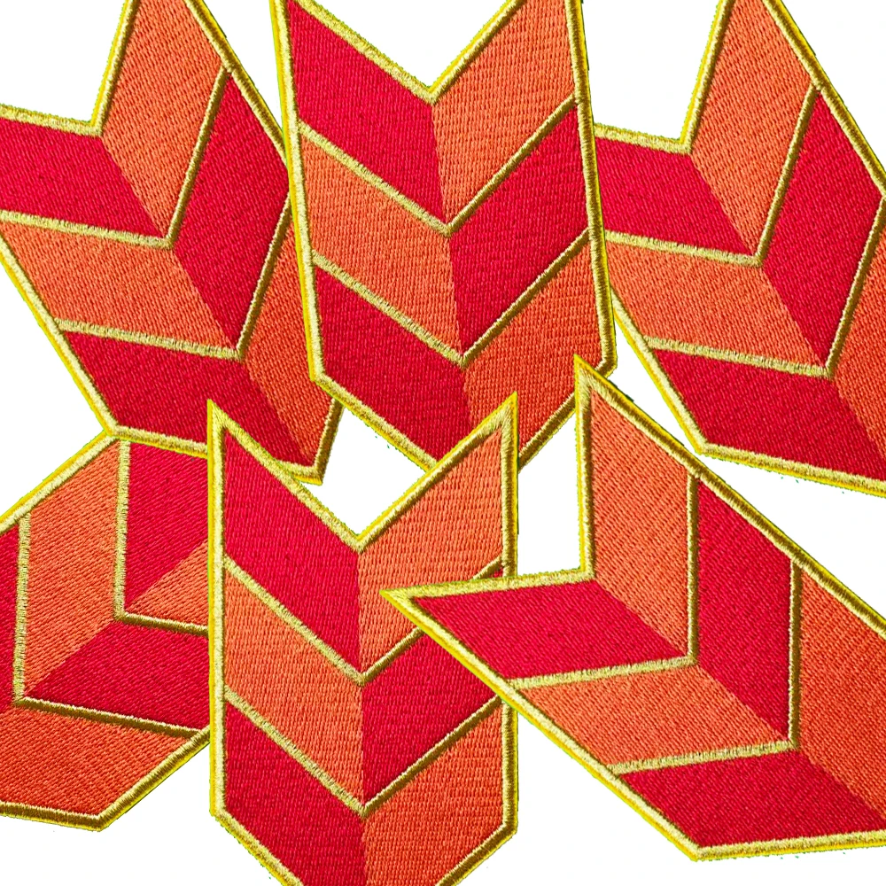 Carnaval rood en oranje embleem voor kleding opstrijkbare geborduurde ...