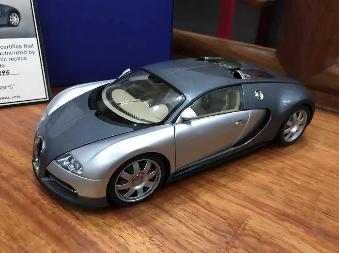 Autoart-1-18-Veyron-16-4-Silver-Gray-Alloy-Fully-Open-Simulation ...