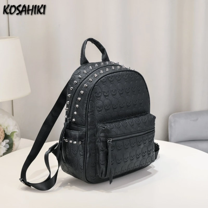 Luxury-Design-All-Match-Casual-Backpacks-Men-Women-Trendy-Rivets ...