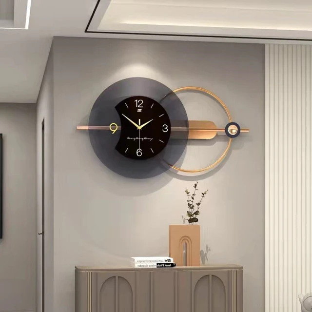 Creative Wall Watch Design