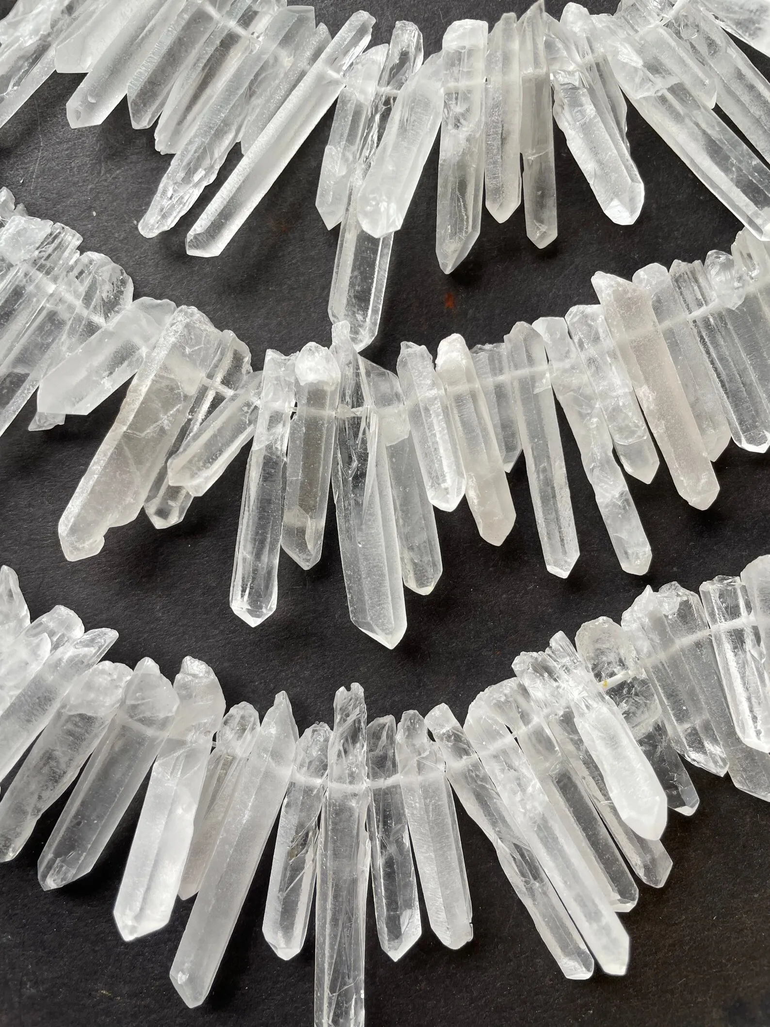 7-5inch-19cm-Raw-Quartz-Crystal-Points-Beads-Rough-Crystal-Stick-Spike ...