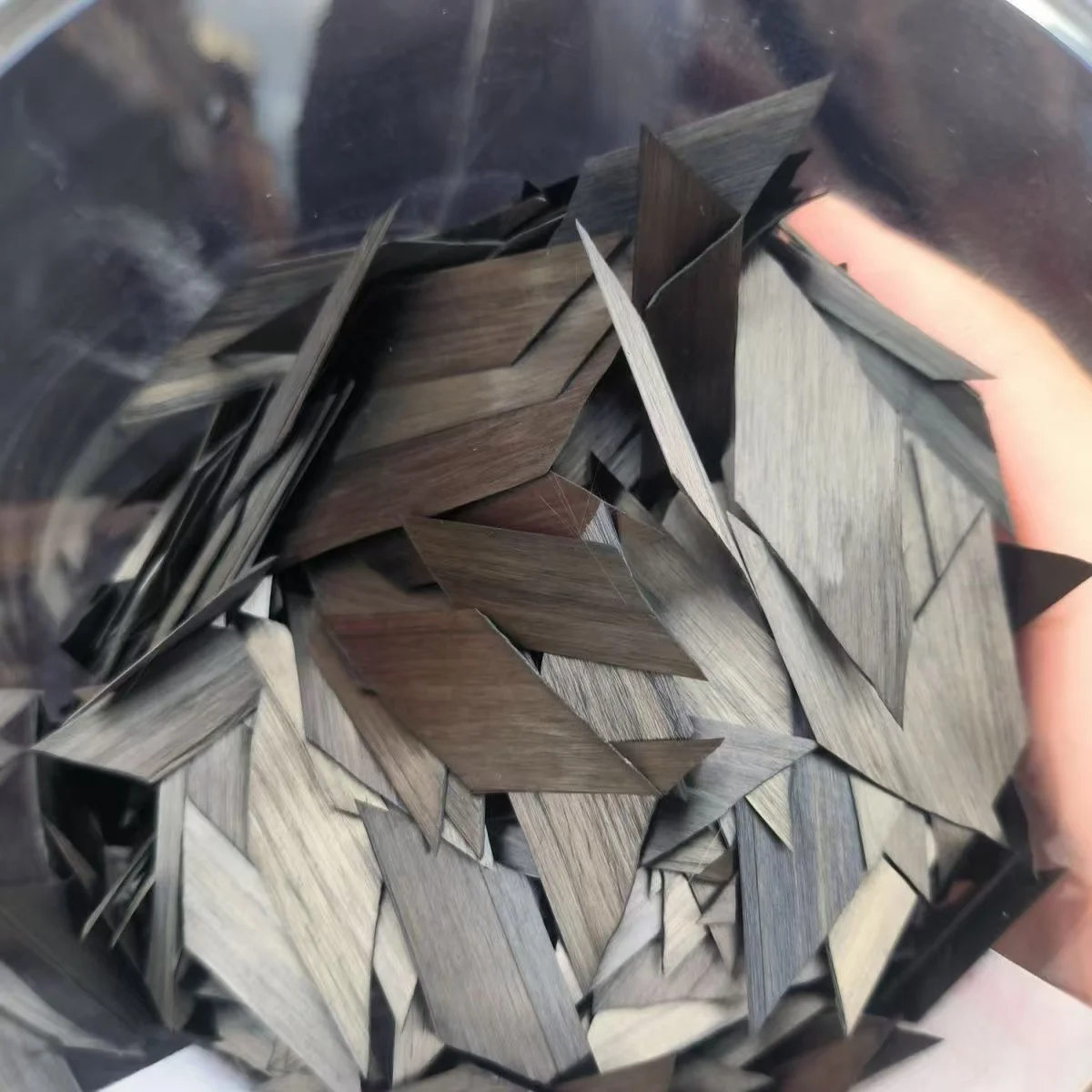 Flake Forged Carbon Diamond Shaped Carbon Fiber Short Cut 42mm Size ...