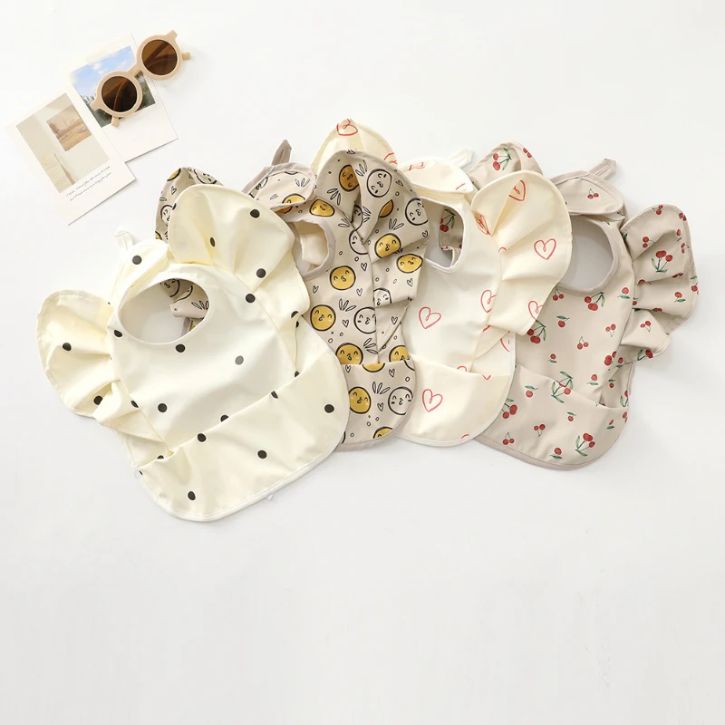Ins Baby Bib Sleeveless With Pocket Babies Accessories Newborn Drooling ...