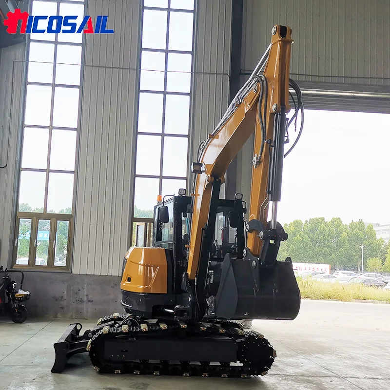 China Manufacturer Mini Excavator 6.5 Ton Kubota Engine Crawler CE 5 T ...
