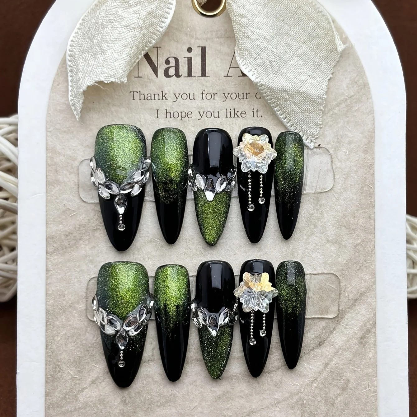 10pcs high-end Autumn and winter long dark green cat eye broken drill ...