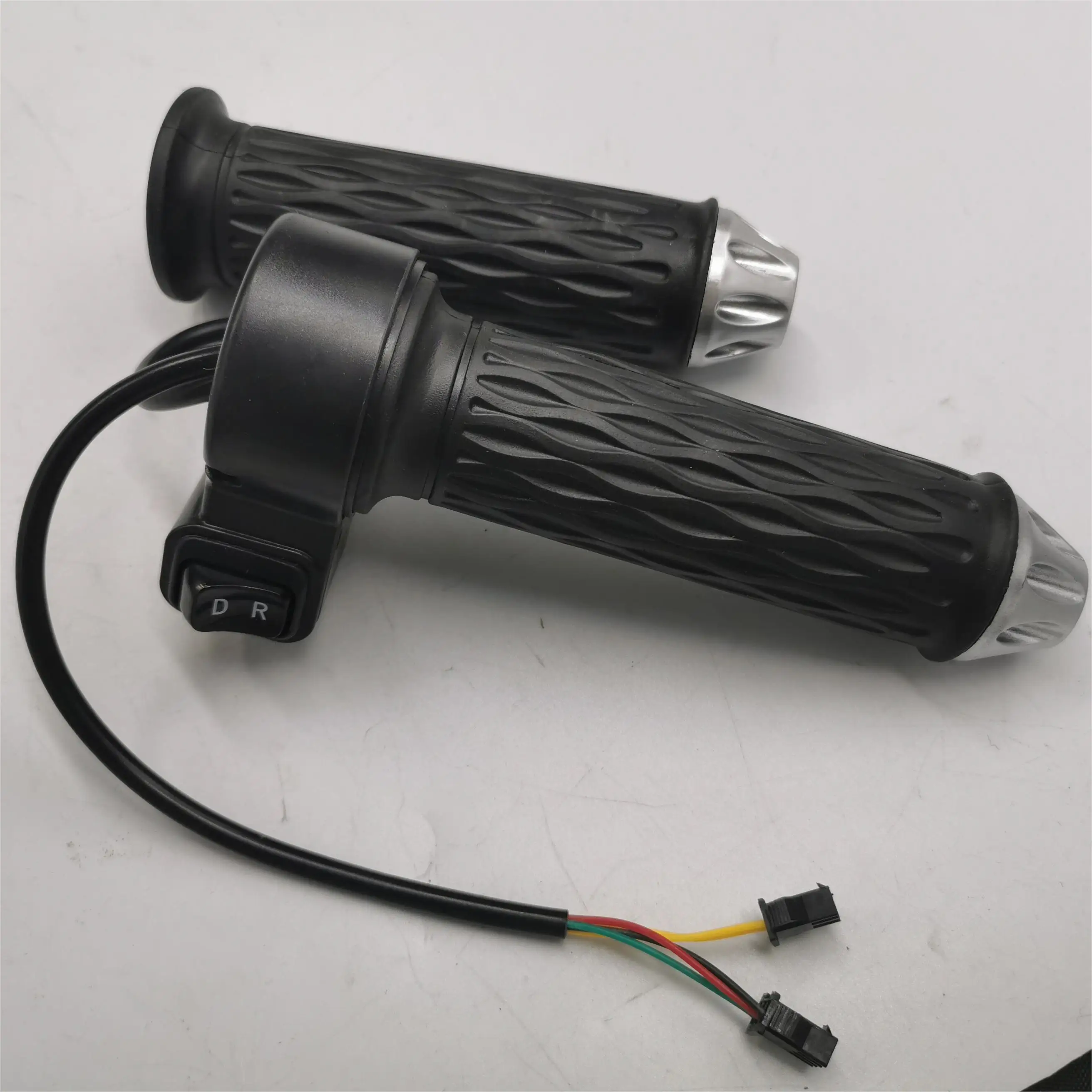 Electric-Bike-Throttle-with-Forward-and-Reverse-Switch-BUTTON-Scooter ...