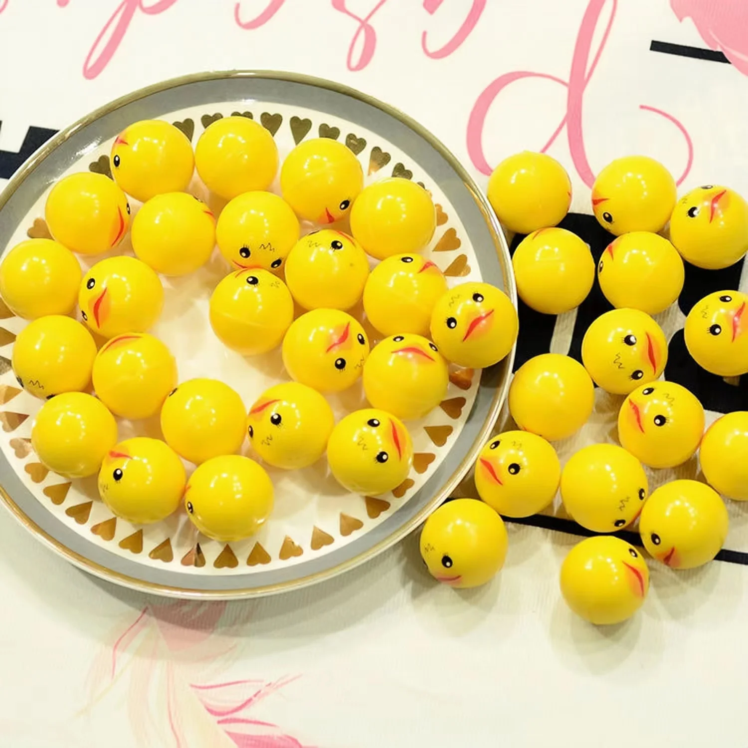 32mm-Bouncing-Balls-Plastic-Ball-Little-Yellow-Duck-Game-Balls-Twisting ...