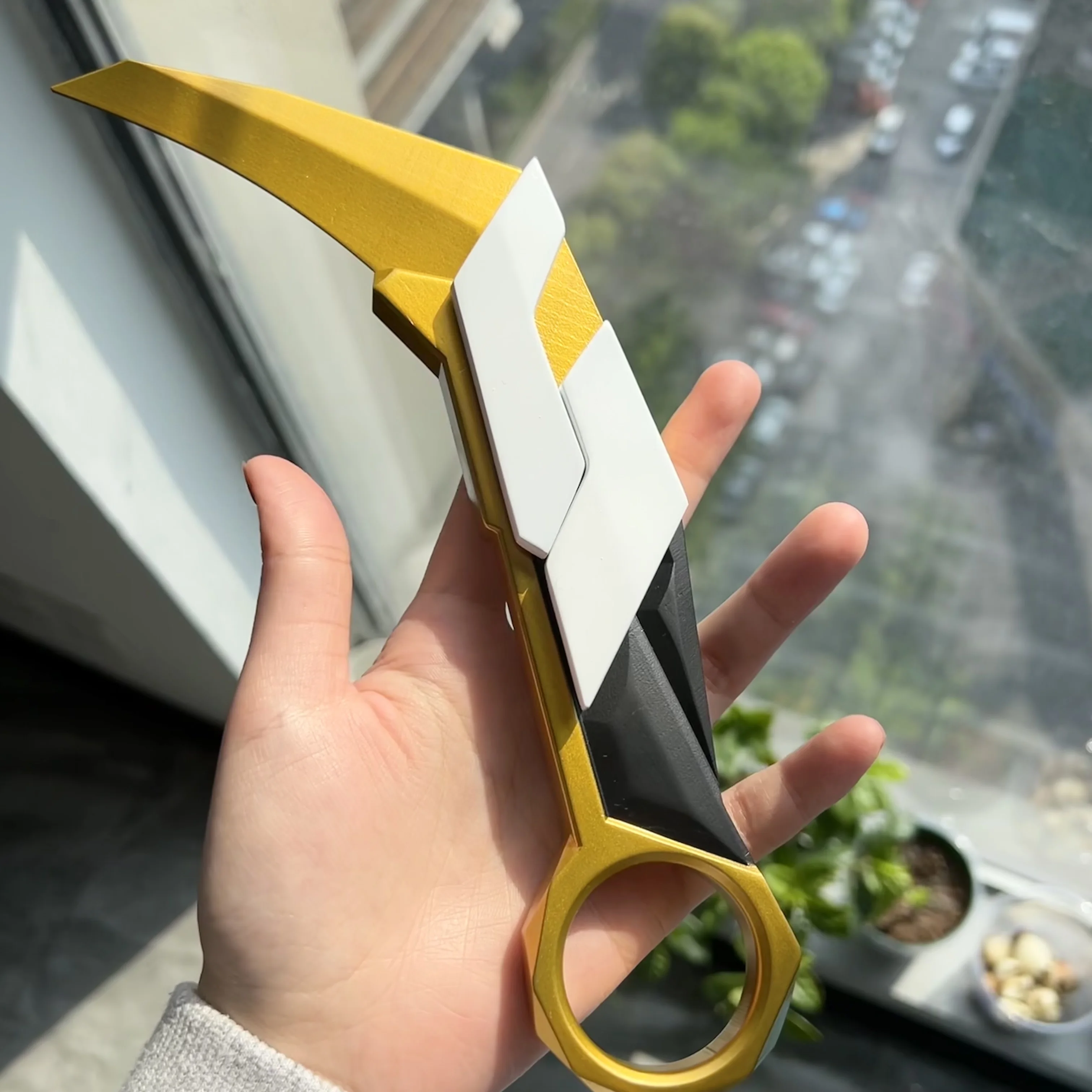 Valorant-Prime-Karambit-Tactical-Knife-Melee-Pvc-Cosplay-Game-Weapon ...