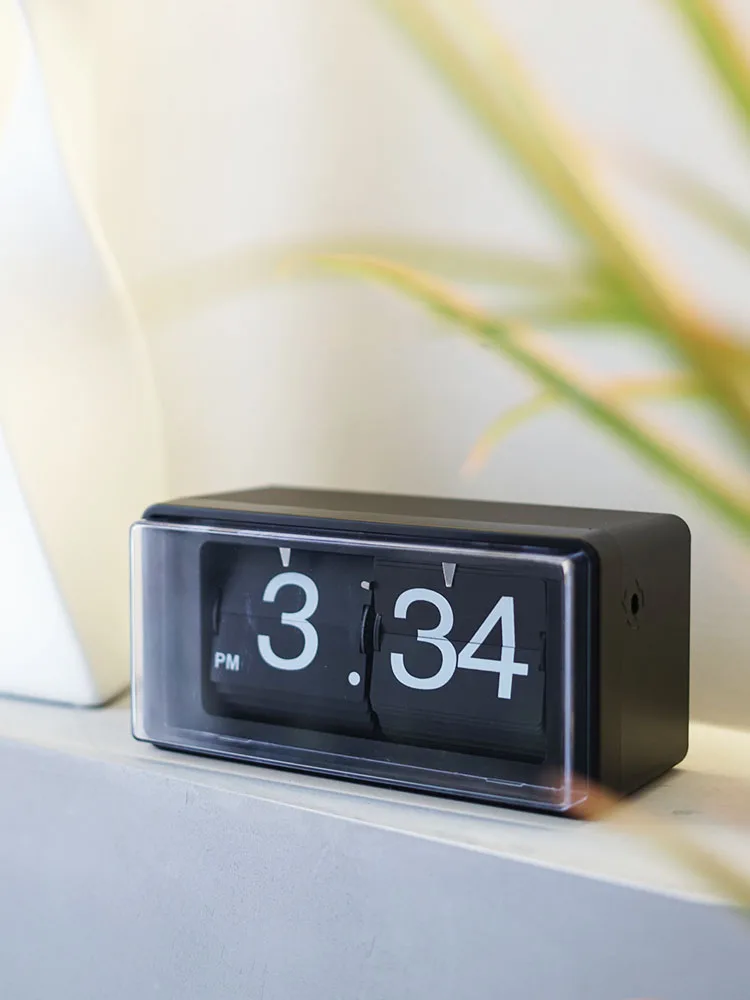 Minimalist automatic page turning clock passenger hall seat clock page ...