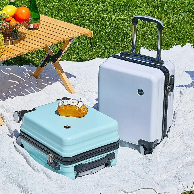 14/16 inch Small Luggage Compartment 20*30*40 cm Spring and Autumn Air ...