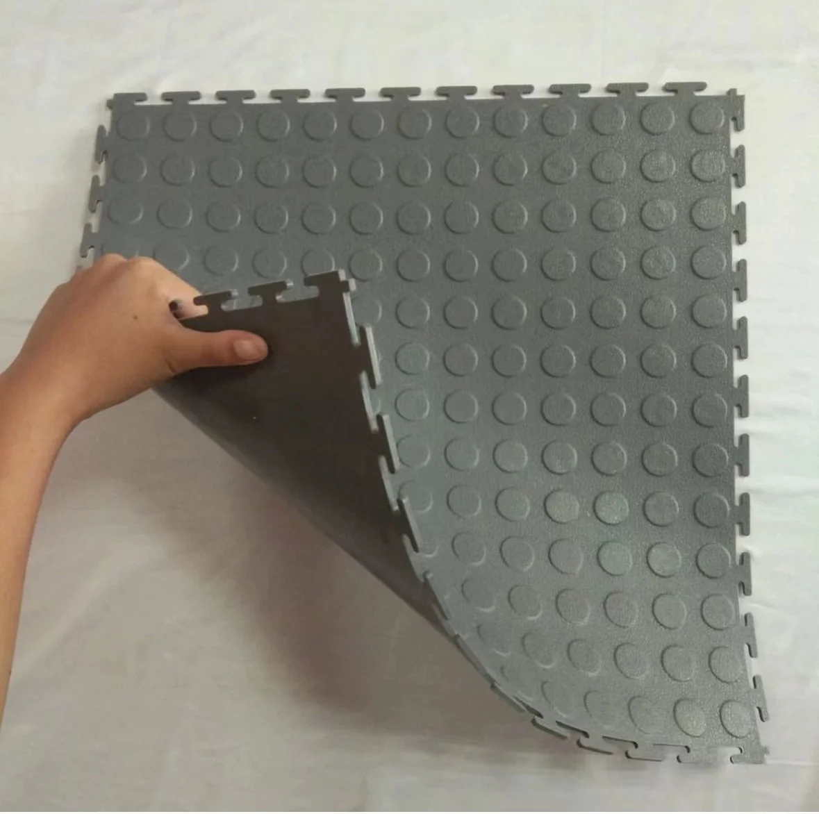 Plastic-Mosaic-Grid-Board-for-Car-Wash-Room-4S-Shop-Floor-Mat-Grid ...