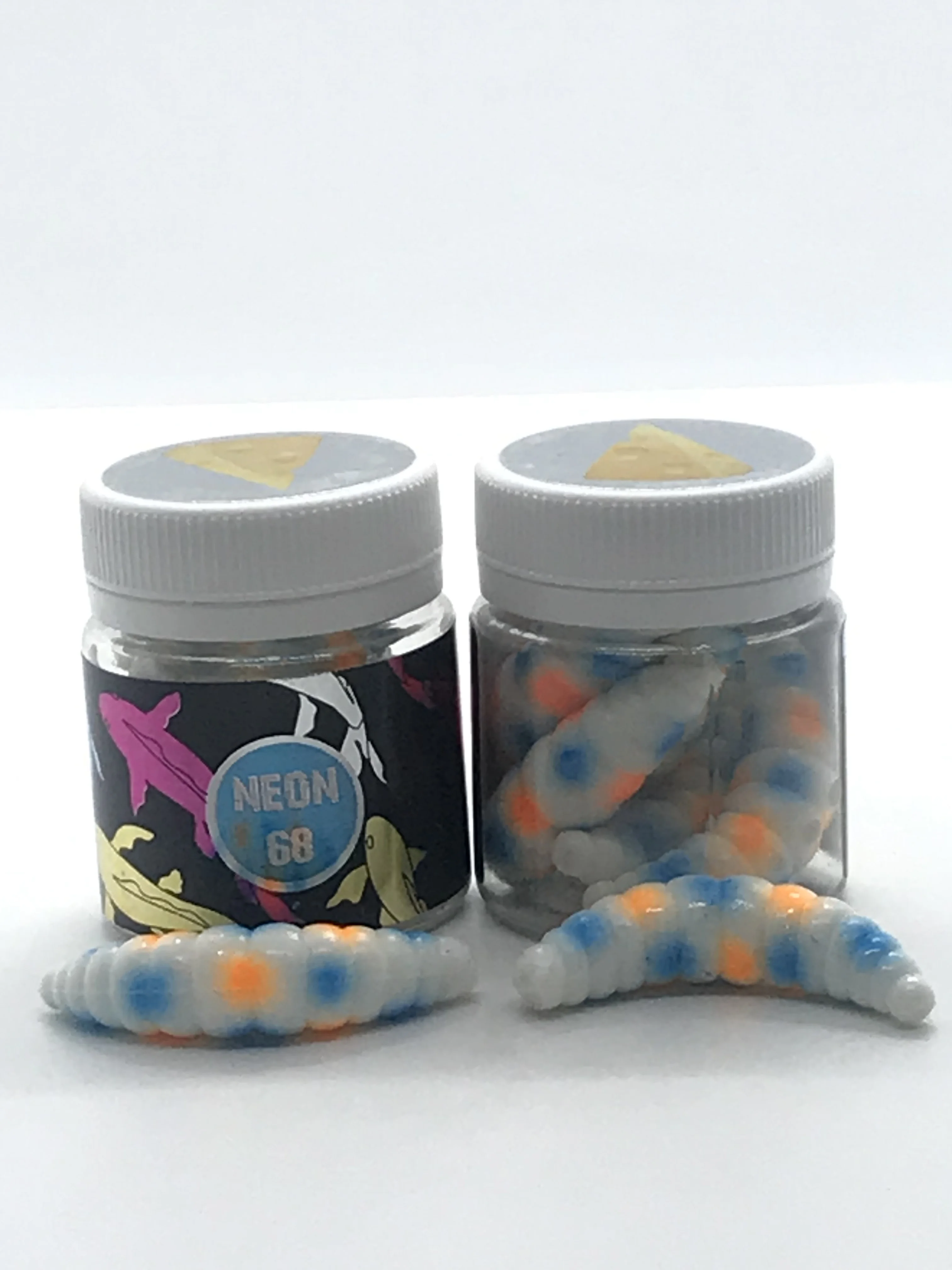 Neon 68 maggot 46mm (6 pcs)🧀Cheese color white/blue/морковная point ...