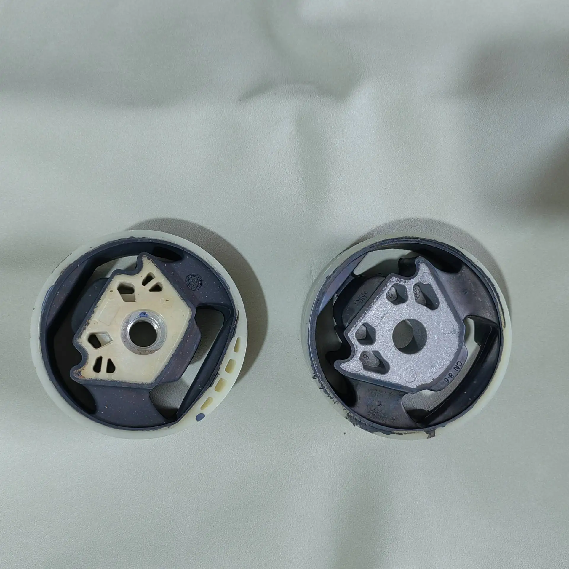 SWIEES-2-PCS-Front-Upper-Lower-Engine-Mount-for-VW-GOLF-7-MK7-5Q0199867 ...