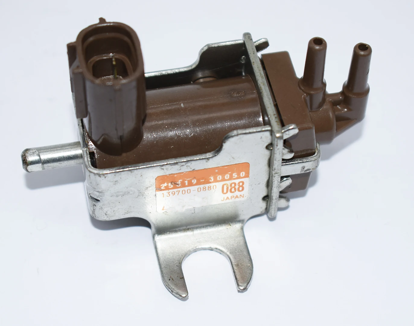 25819-30050-2581930050-Engine-Vapor-Canister-Purge-Solenoid-Valve-For ...