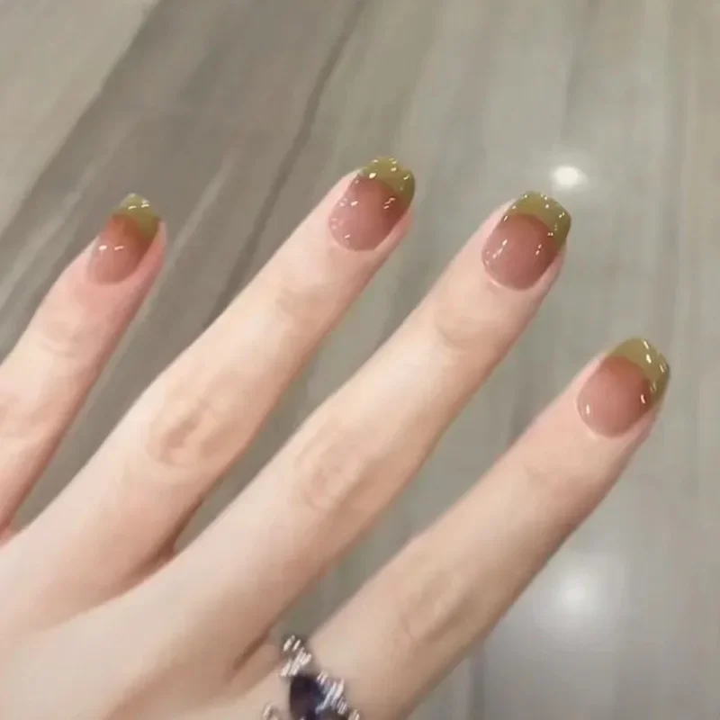 24Pcs-Box-Half-Yeast-Oolong-Fake-Nails-Press-False-Nail-Tips-with-Glue ...