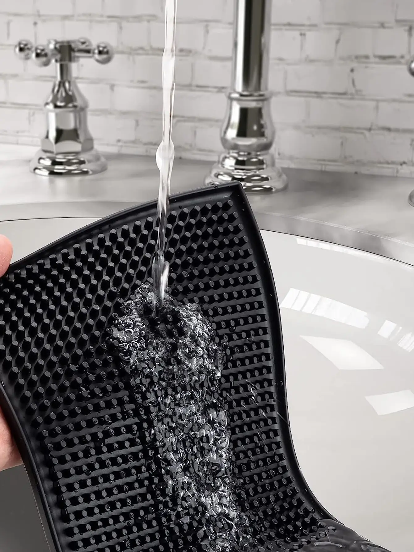 Leeseph-Bar-Mat-17-7-x-11-8-in-Thick-Durable-and-Stylish-Black-Bar ...