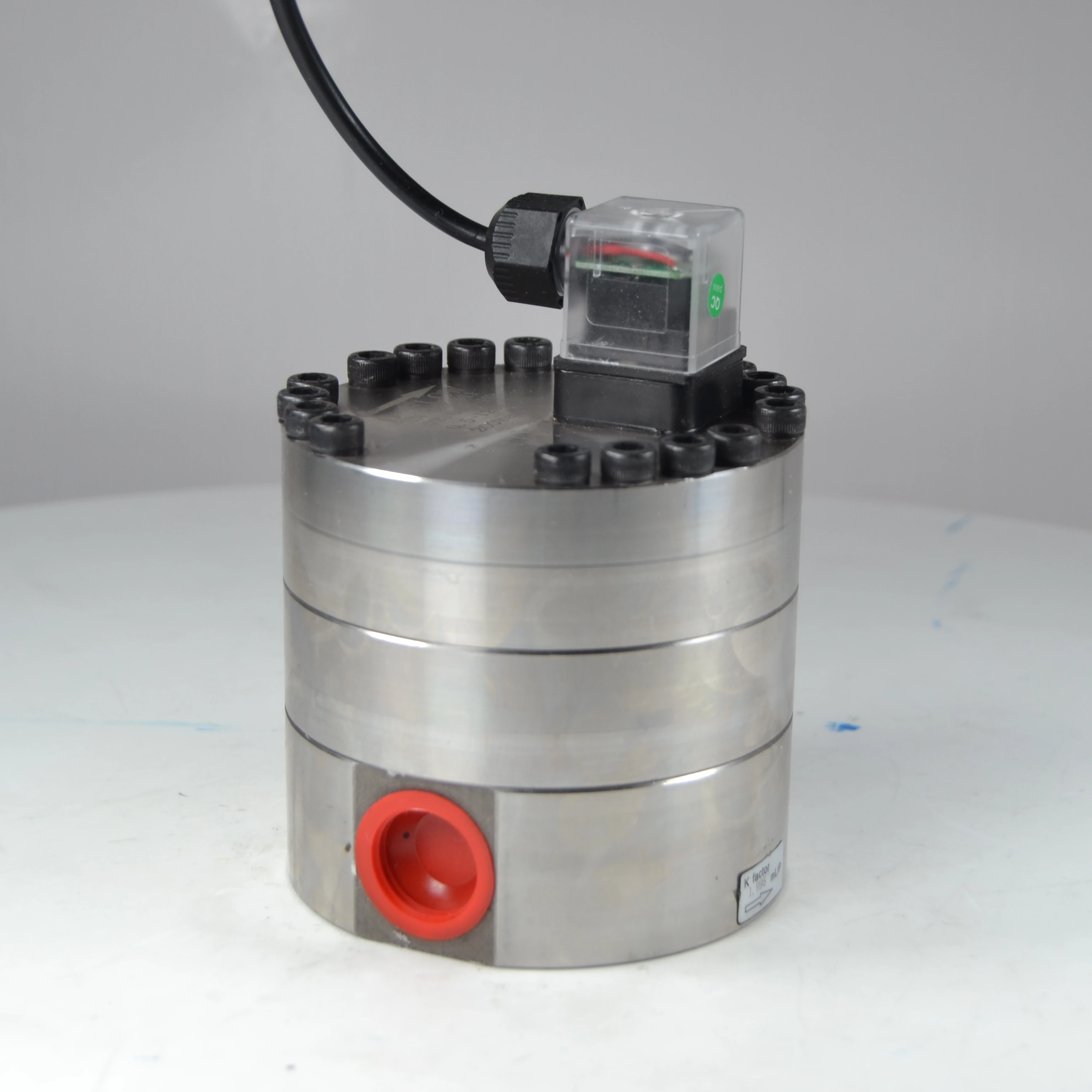 High-accuracy-high-pressure-gear-flow-meter-Isocyanate-Polyol-round ...