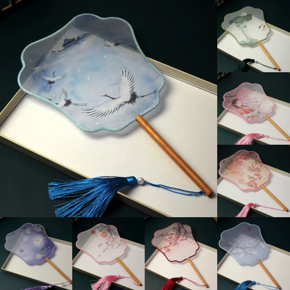 Chinese-Style-Court-Hand-Fan-Ladies-Vintage-Silk-Fan-Clothing ...