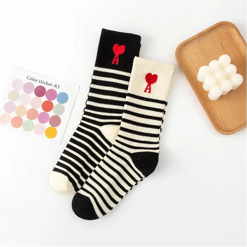 Chaussettes-r-tro-ray-es-en-forme-de-c-ur-pour-hommes-et-femmes ...