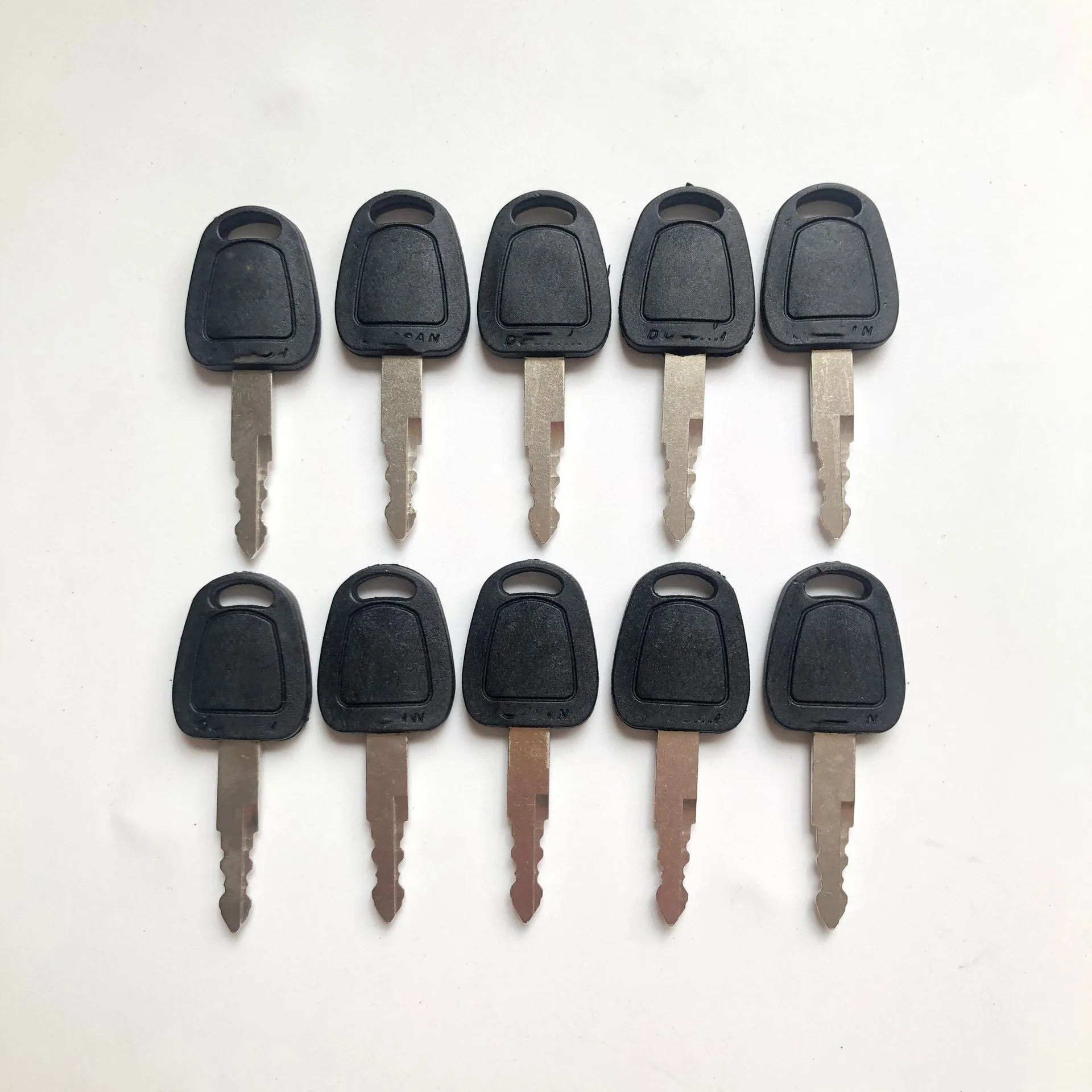 10PCS-D100-Ignition-Key-110702-00151-For-Daewoo-Terex-Doosan-Excavator ...