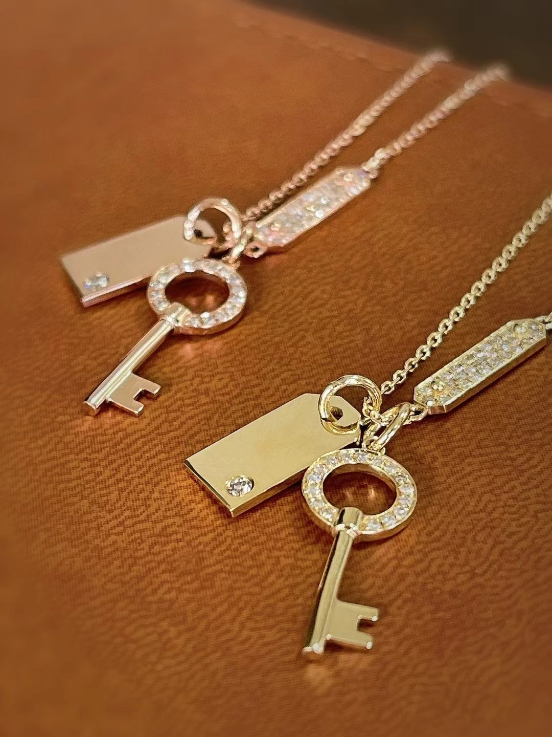 18K-gold-key-card-necklace-pendant-Valentine-s-Day-gift-spot-factory ...