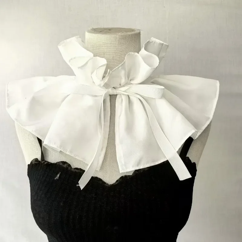 1 piece of French court style lapel artificial bow tie, woven shoulder ...