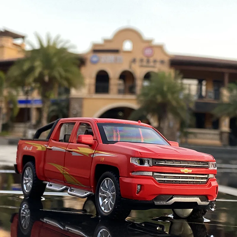 Toy Chevy Silverado 1500