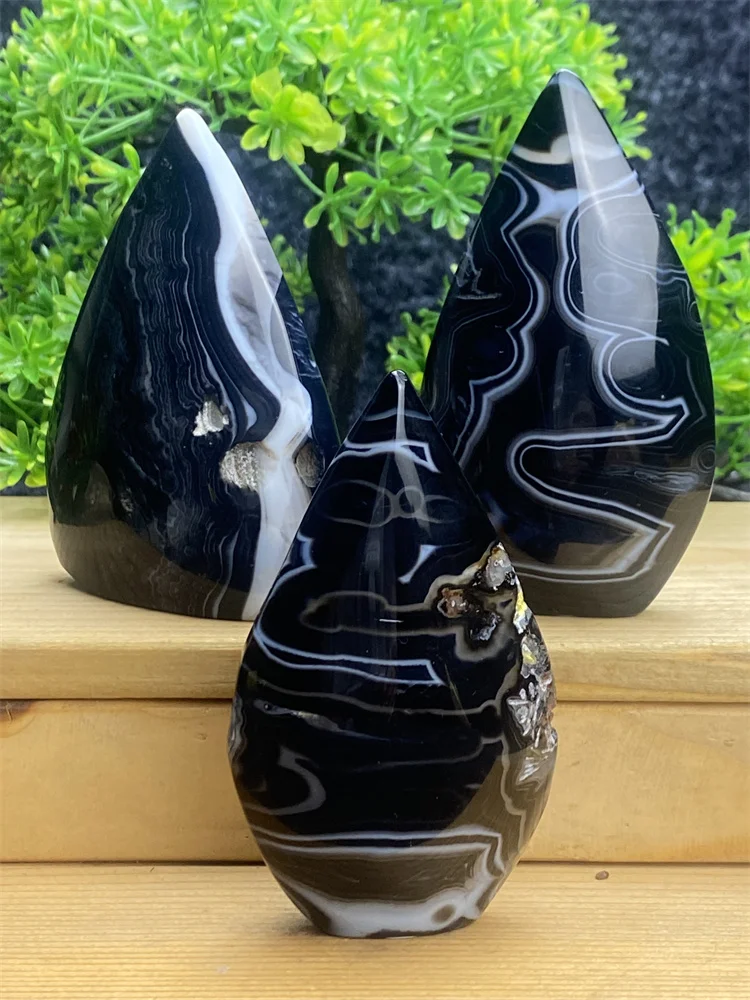 Natural-Gemstone-Black-Onyx-Stripes-Free-Form-Torch-Reiki-Healing-Shape ...