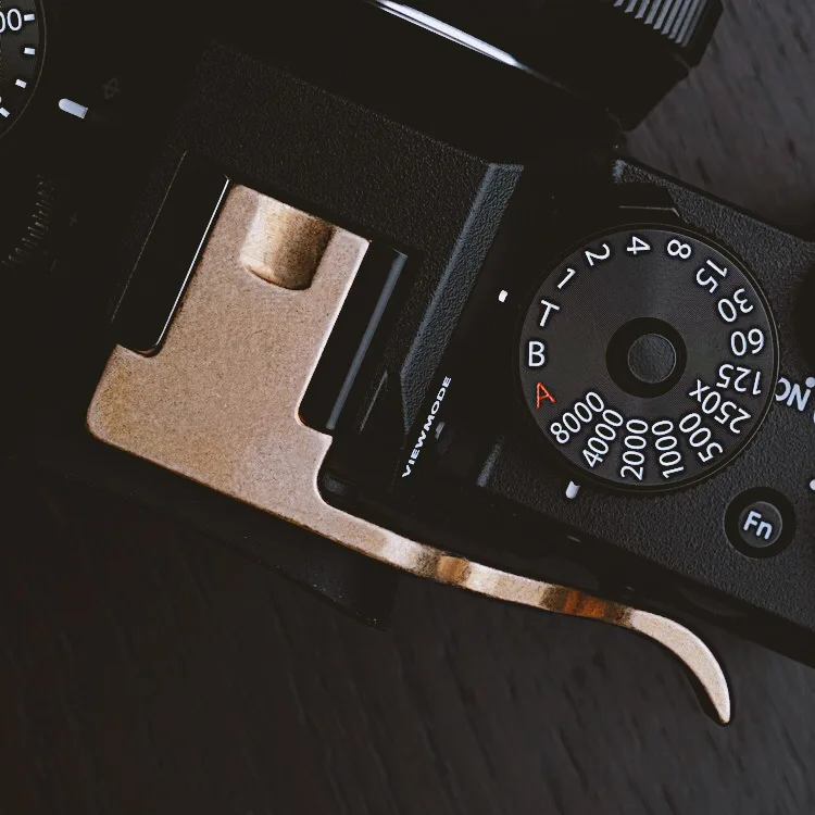 Boitier APS-C 24MP Canon EOS R100 + Objectifs 18-45mm & 55-210mm ...