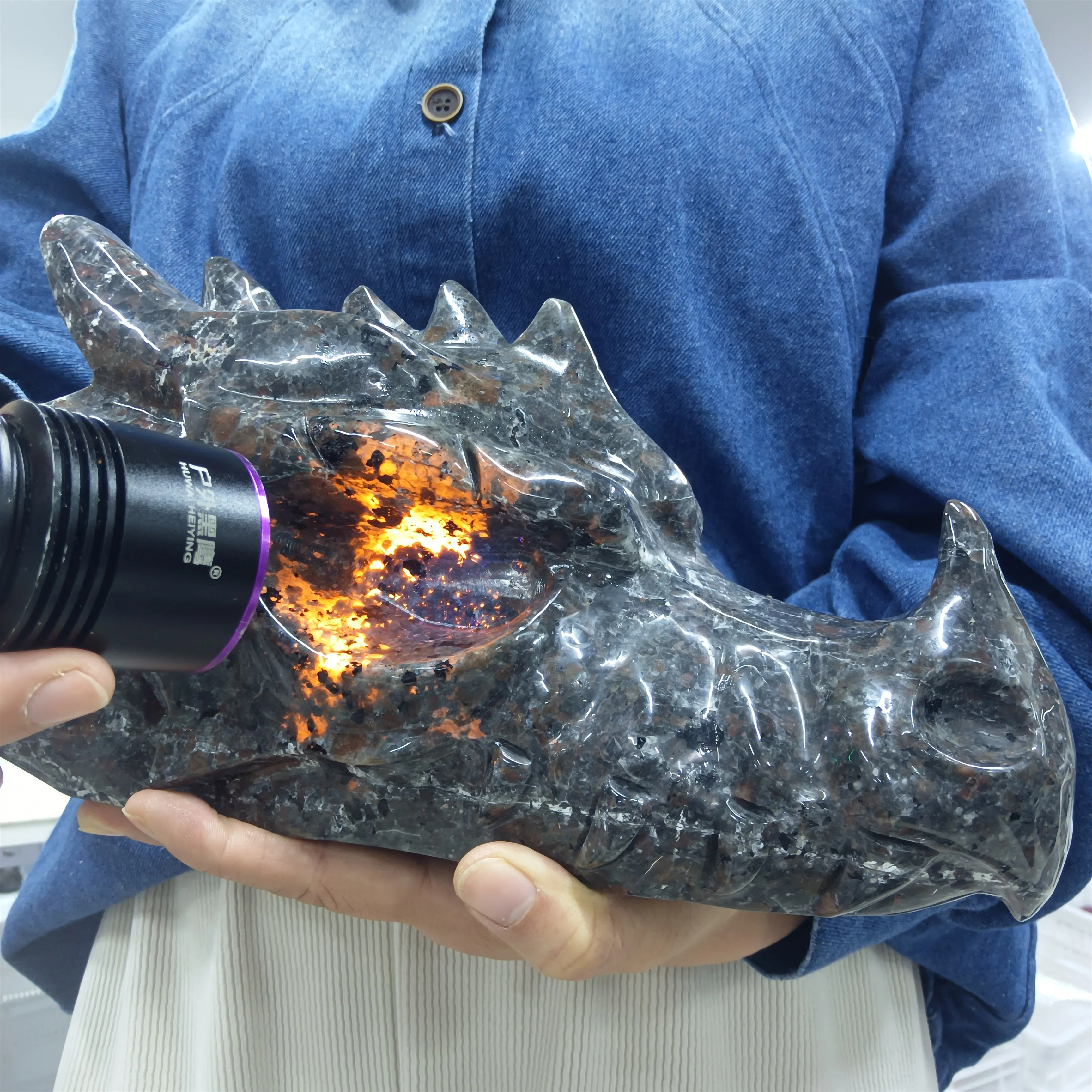 Huge-Magical-Natural-Flame-Stone-Carved-Dragon-Skull-Quartz-Crystal ...