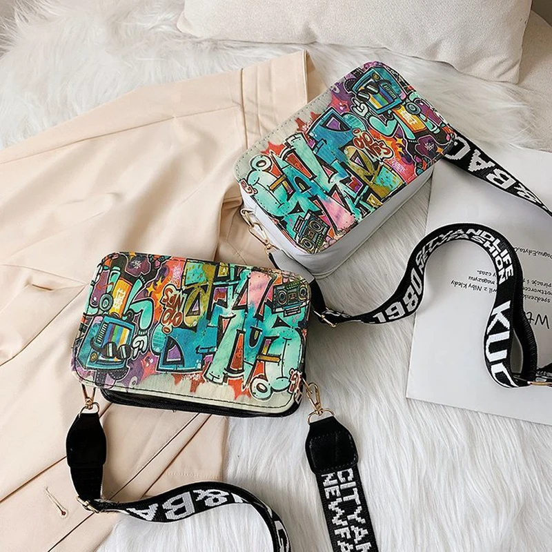 Bolso-cuadrado-con-correa-ancha-y-letras-de-Graffiti-para-mujer-bolsos ...