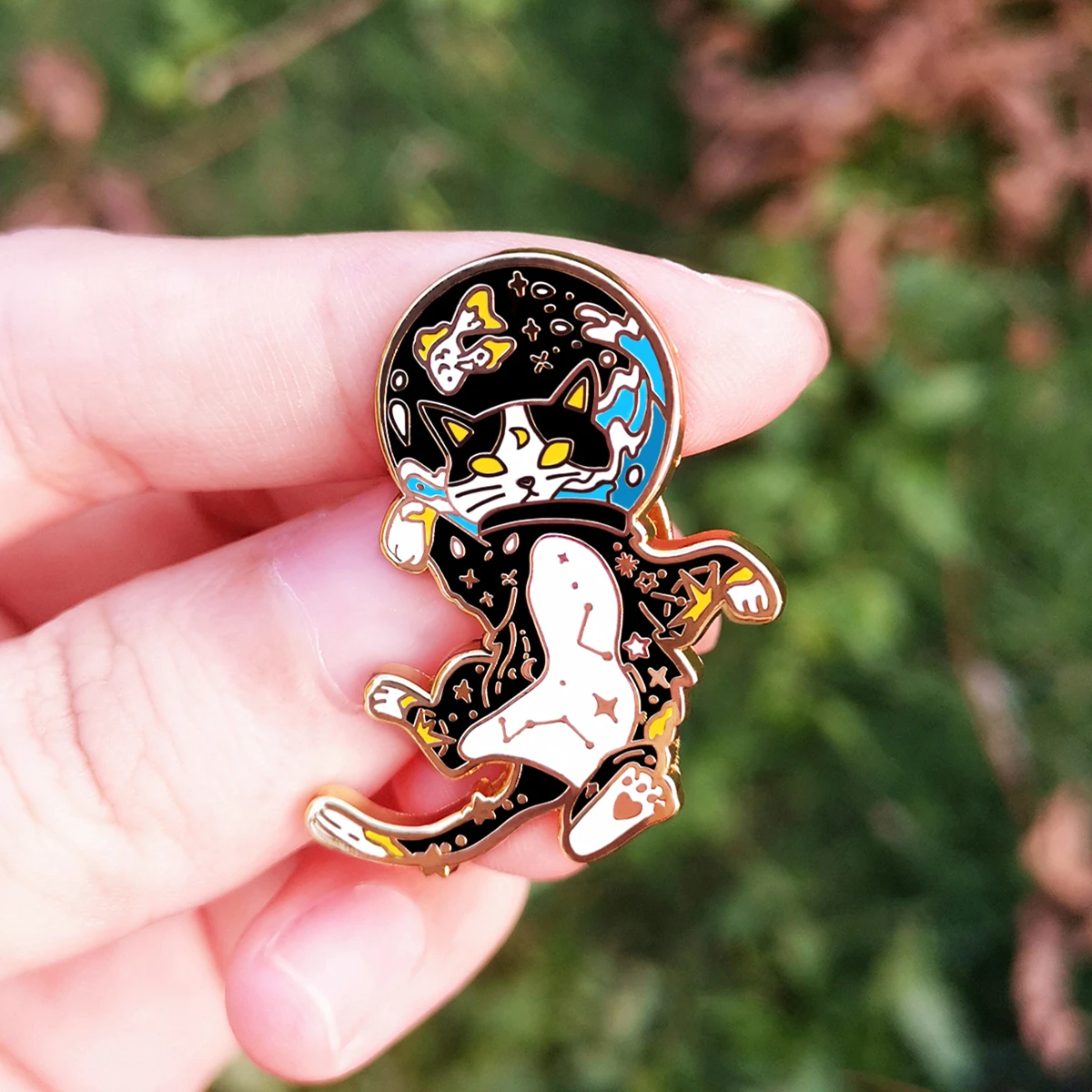 Kawaii-Funny-Space-Cat-Hard-Enamel-Pin-Cartoon-Cute-Helmet-Fishbowl-Black-Cats-Brooch-Metal ...
