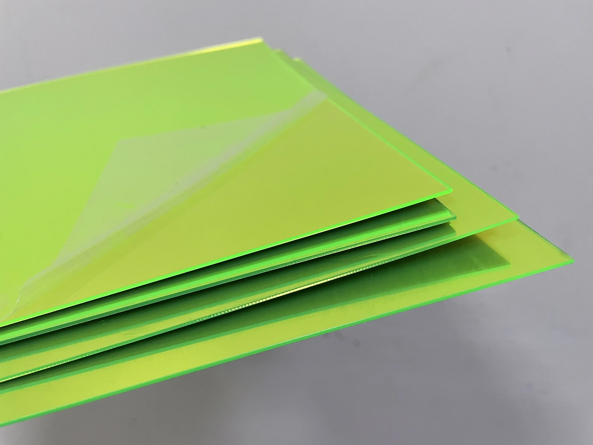 Fluorescent-Green-Acrylic-Mirror-Sheet-Harmless-For-Wedding-Coaster ...
