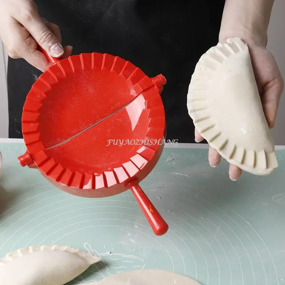 Plastic-Dumplings-Maker-Mold-Hand-Dough-Press-Dumpling-Clip-DIY-Ravioli ...