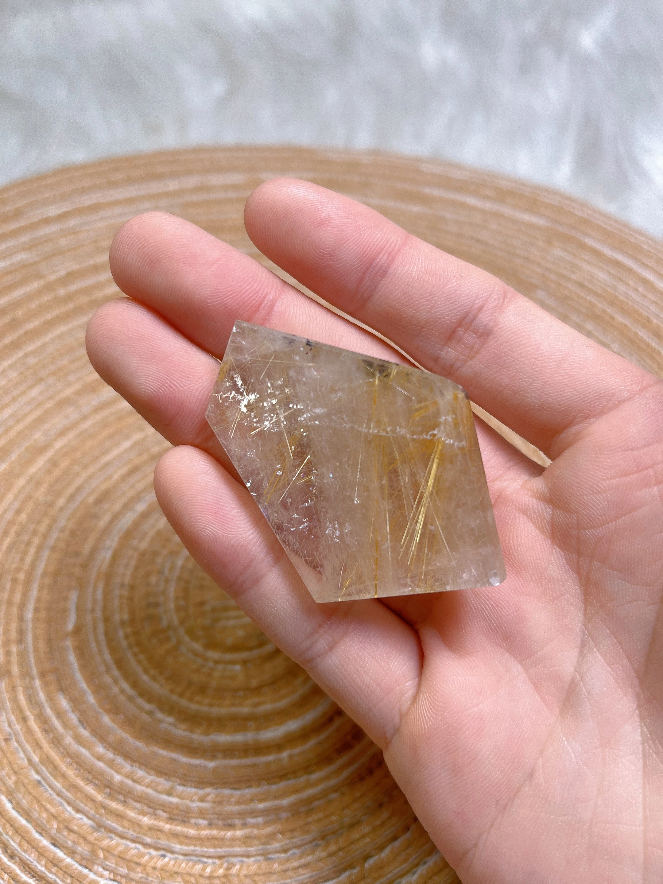High Quality Natural Crystal Stones Polished Golden Rutilated Quartz ...