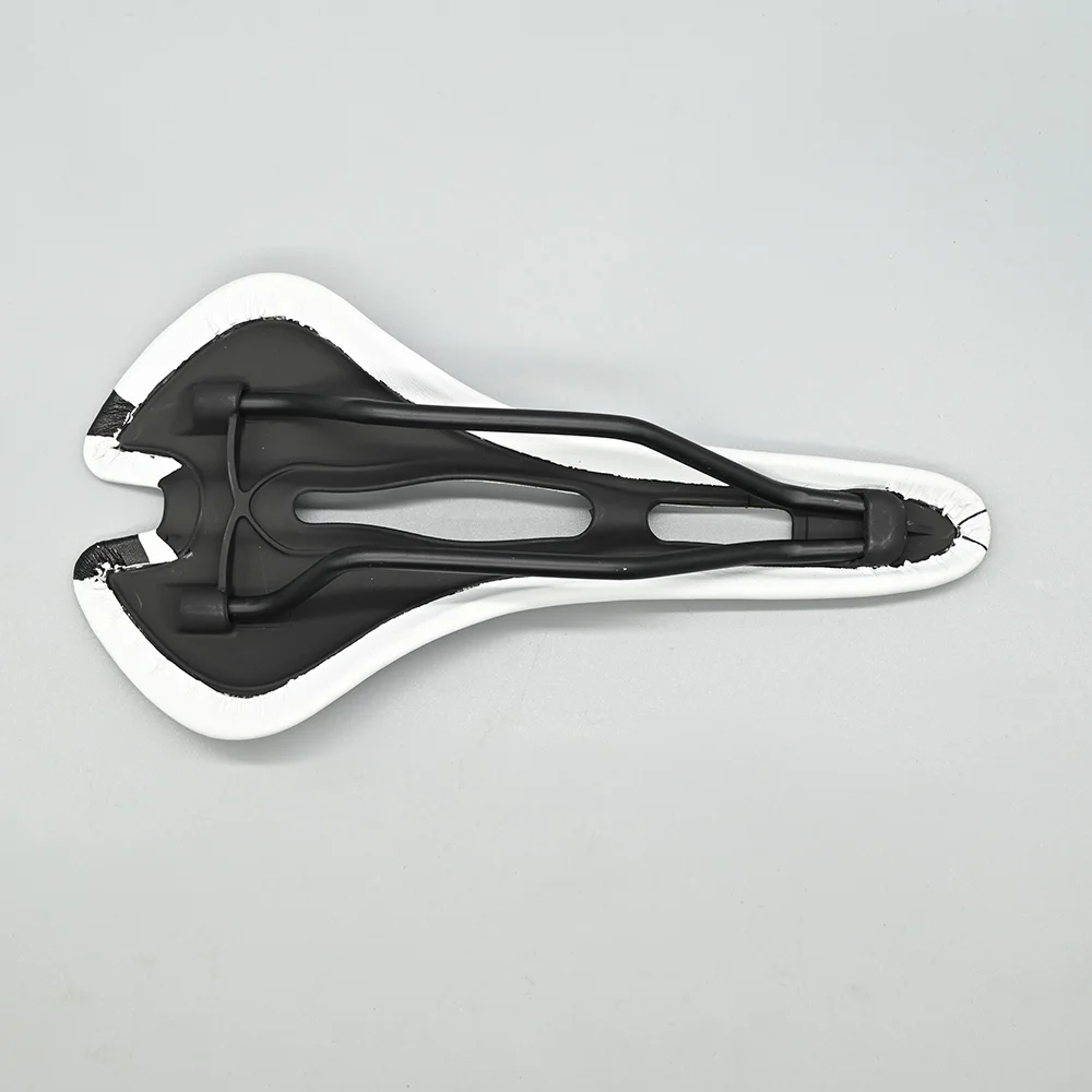 Siège de vélo,red--Selle de vélo ultralégère respirante et confortable en PU, siège de VTT ...