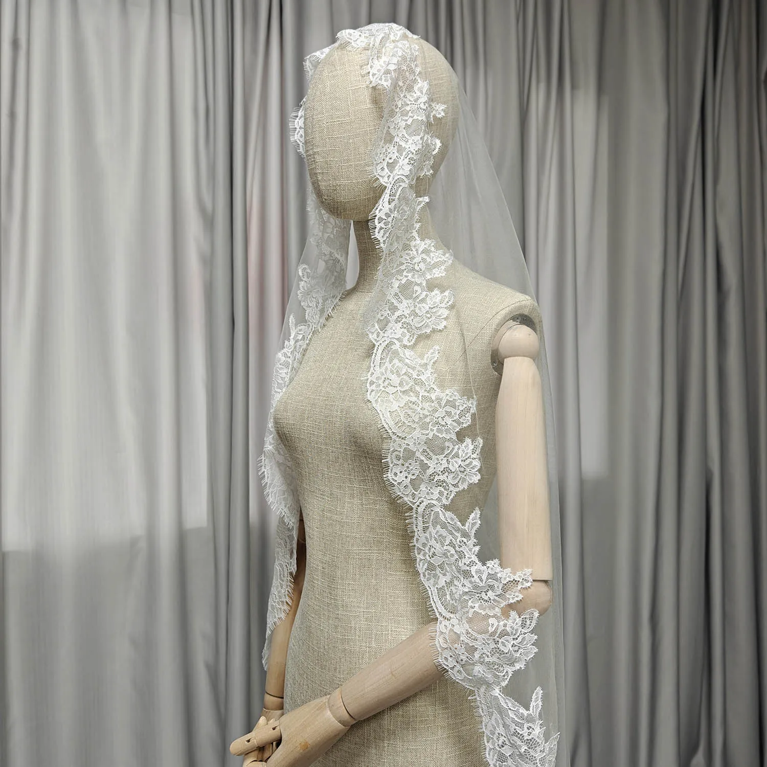 Customized Short Mantilla Wedding Veil with Eyelash Lace, 1m/1.5m/2m ...