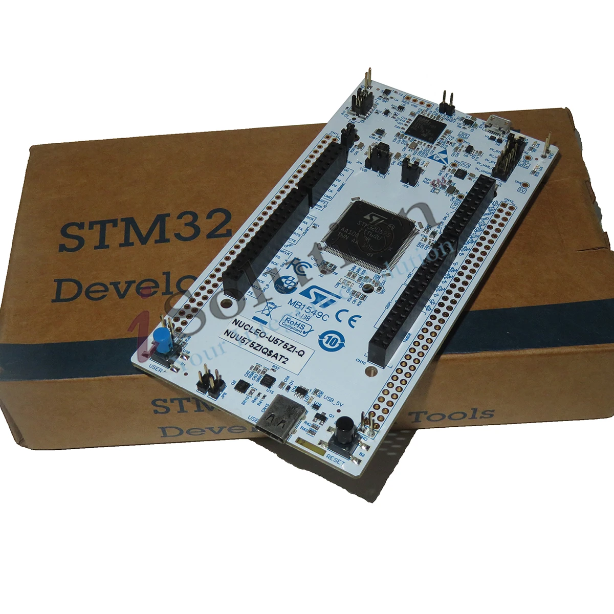 NUCLEO-U575ZI-Q-NUCLEO-144-STM32U575ZI-Val-BRD.jpg