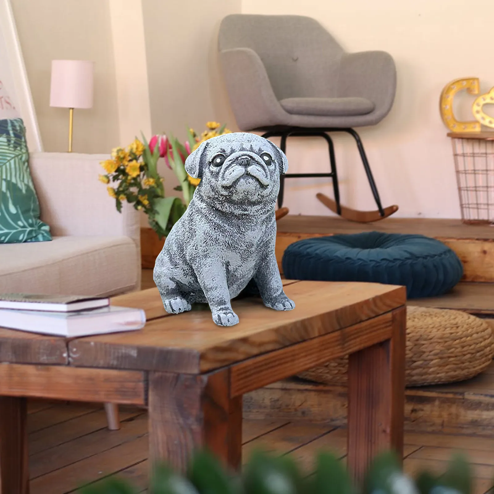 Pug Garden Resin Statue - giftzone