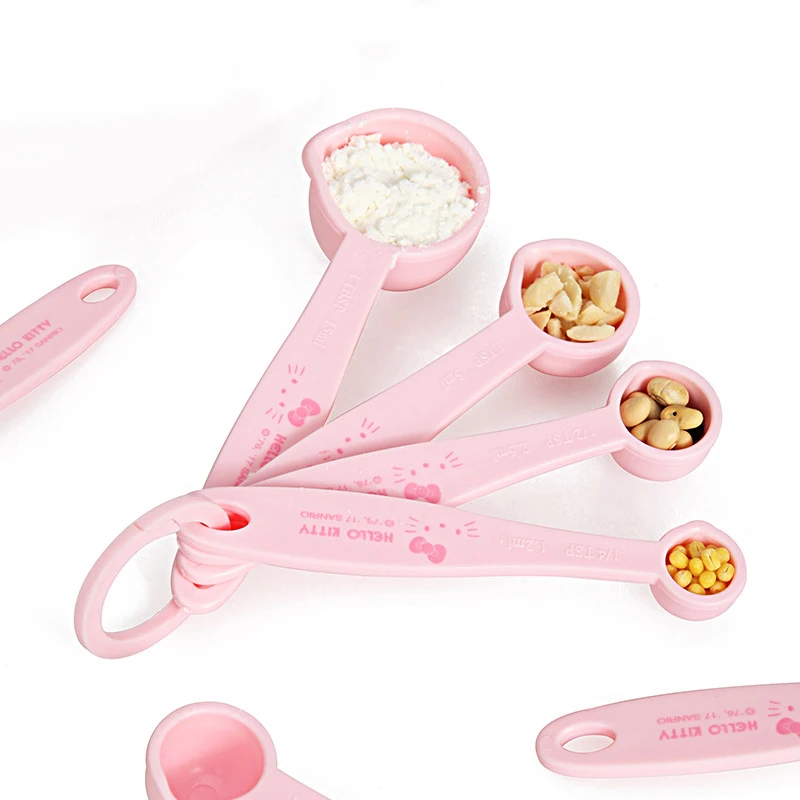 Cartoon Measuring Spoons