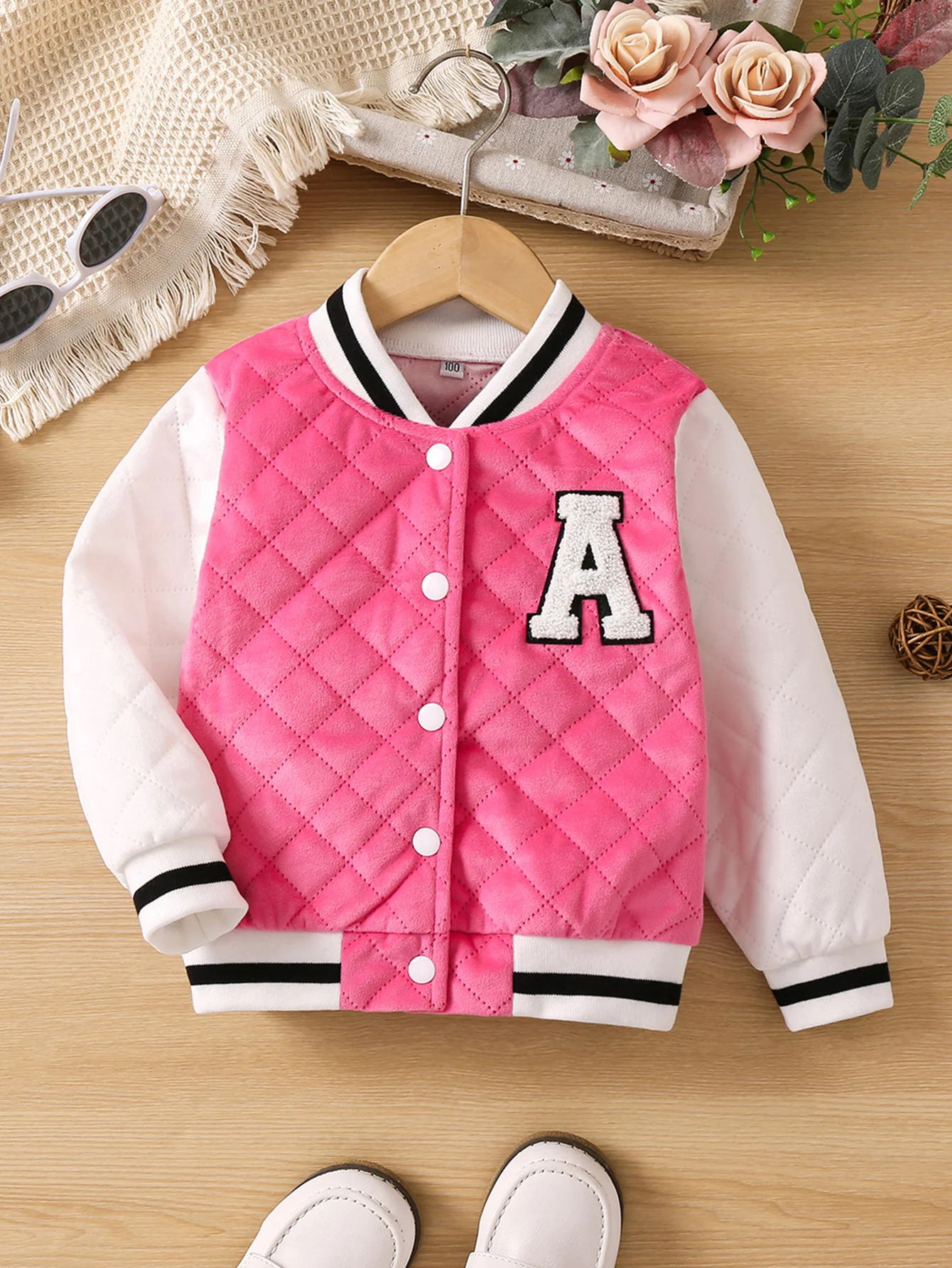Girls-fashion-color-contrast-letter-embroidered-chapter-baseball-jacket.jpg